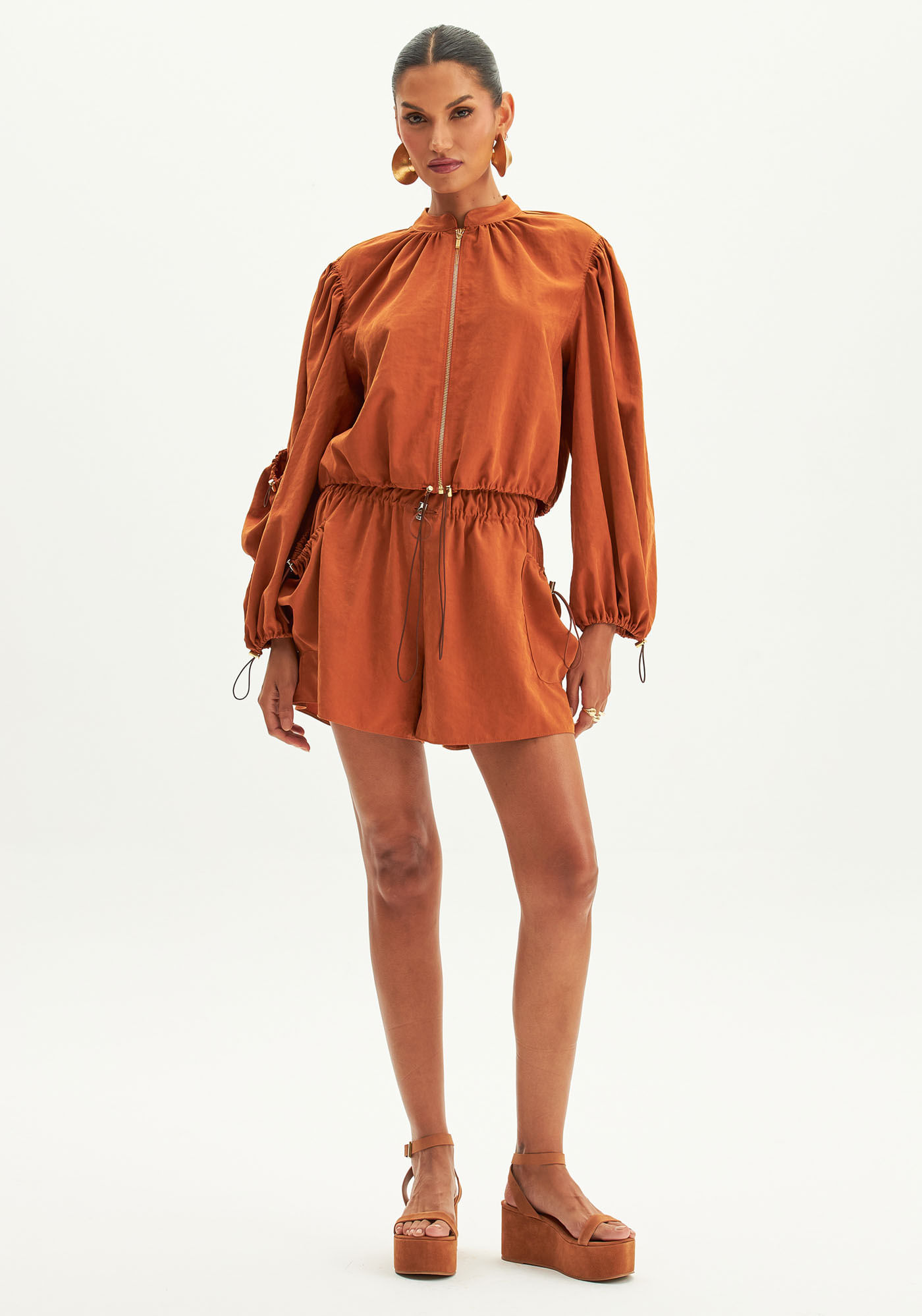 Short Evasê Cintura Alta - Lança Perfume