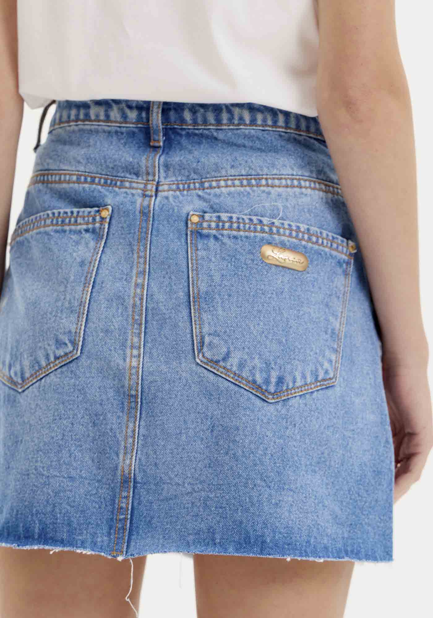 Saia Curta Jeans Evasê - Lança Perfume